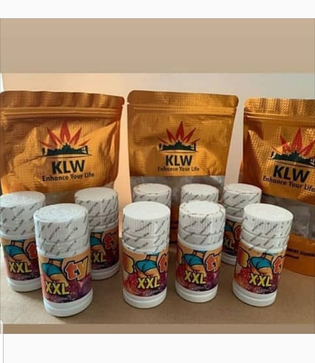 XXL booty capsules and KLW booty gummies - _getcurvybytyra | Flutterwave Store