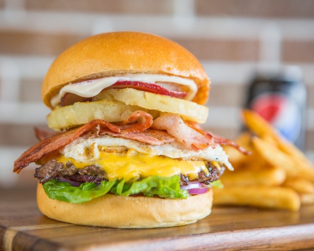 BURGER - D-RAJ EATERY & BAKERY | Flutterwave Store